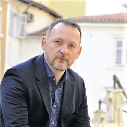 Zašto je kineski med jeftin? Članak dr.sc. Dražena Lušića objavljen u ...